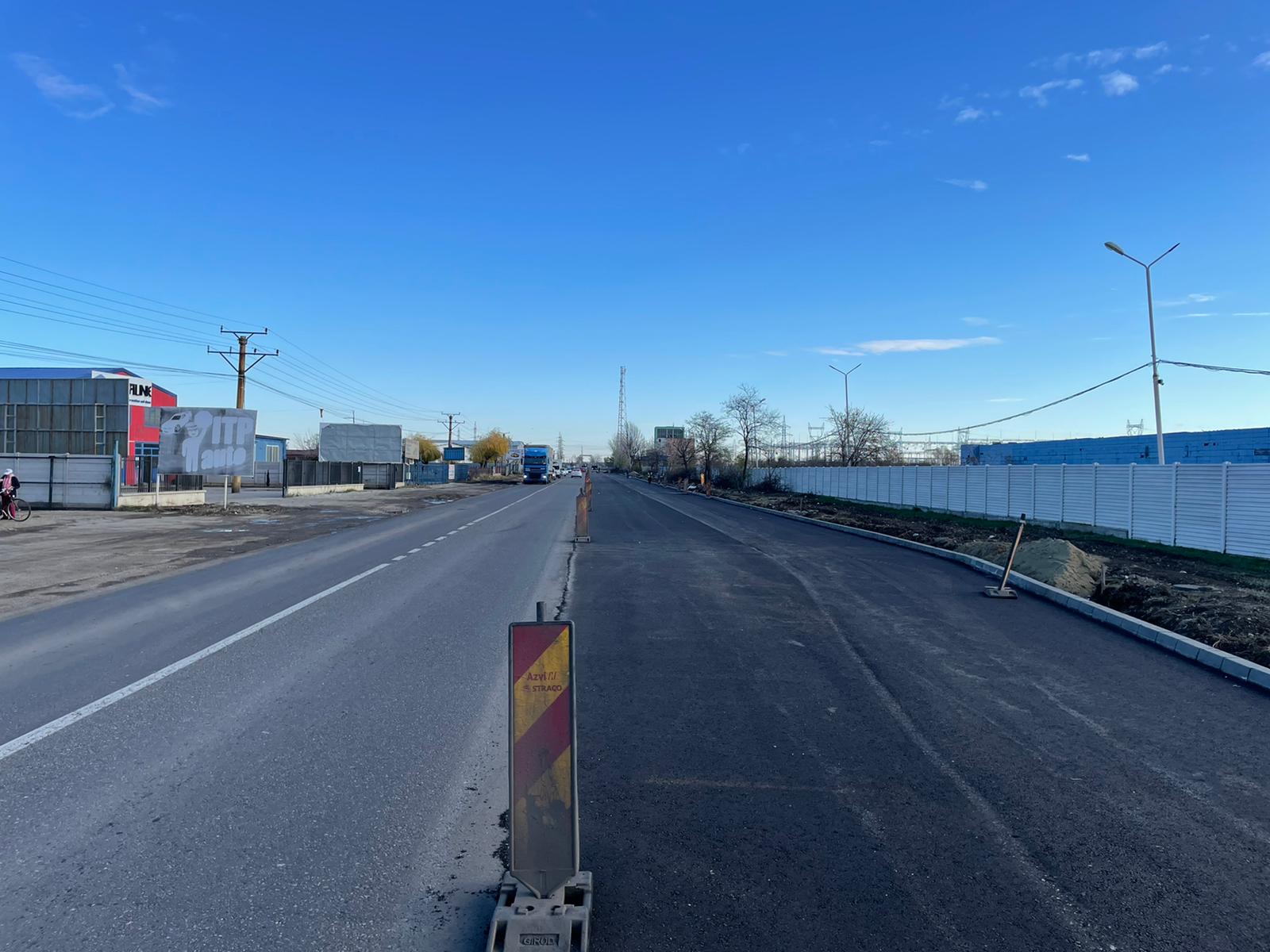 FOTO. Noua bandă de pe stradă Pitești din Slatina, redată circulației ...