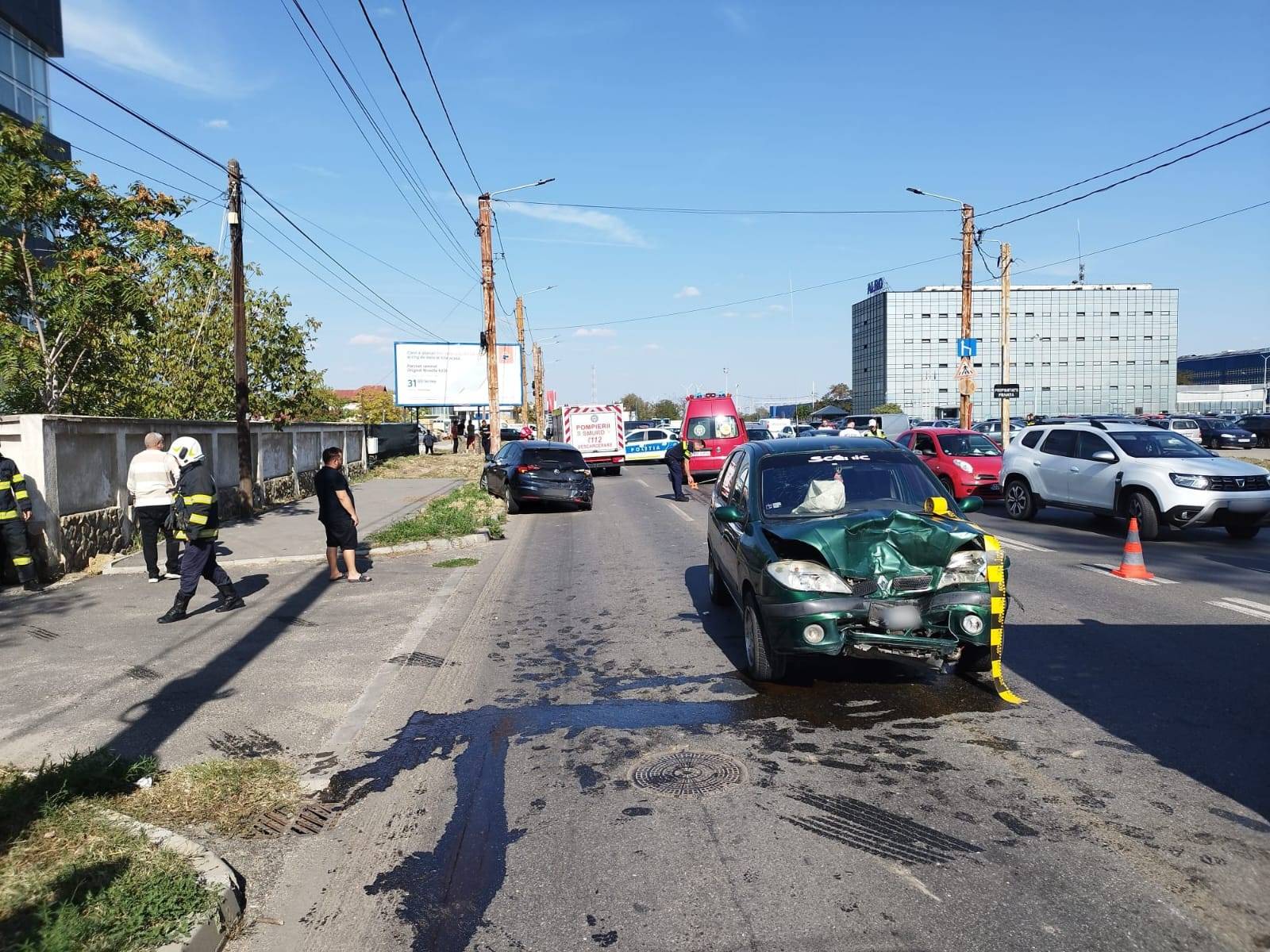 Accident rutier, pe strada Pitești, din Slatina. A acorșat o altă ...