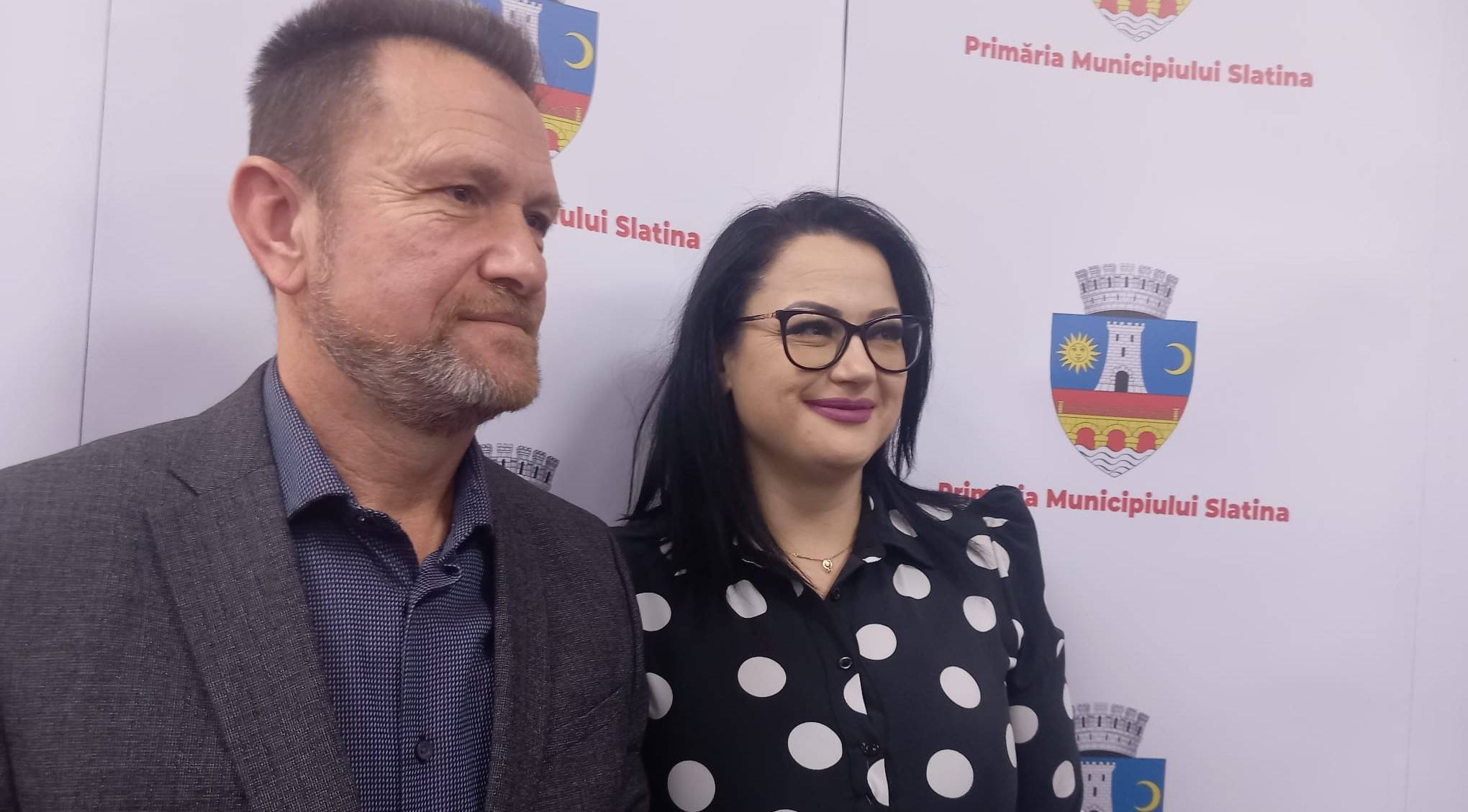 Mădălina Văle și Valentin Mihalache, viceprimarii municipiului Slatina ...